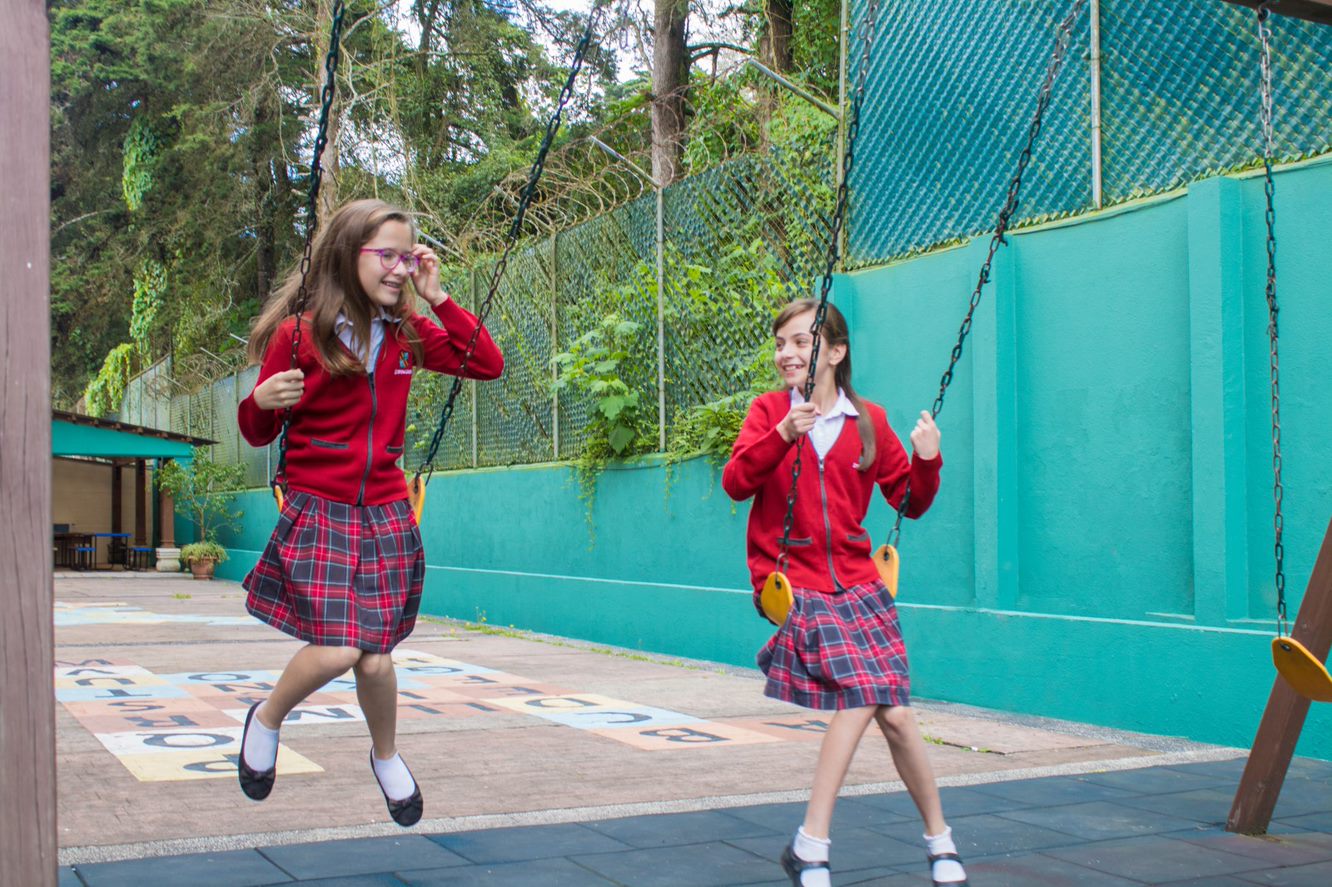 Colegios APDE | Colegios Católicos Bilingües en Guatemala